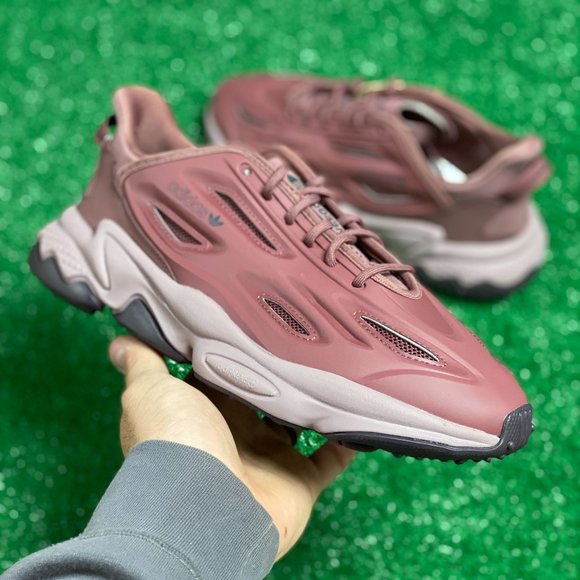 adidas | Shoes | Adidas Ozweego Celox Low Mens Running Shoes Burgandy ...